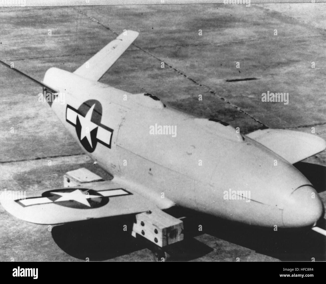 Glide bomb hi-res stock photography and images - Alamy