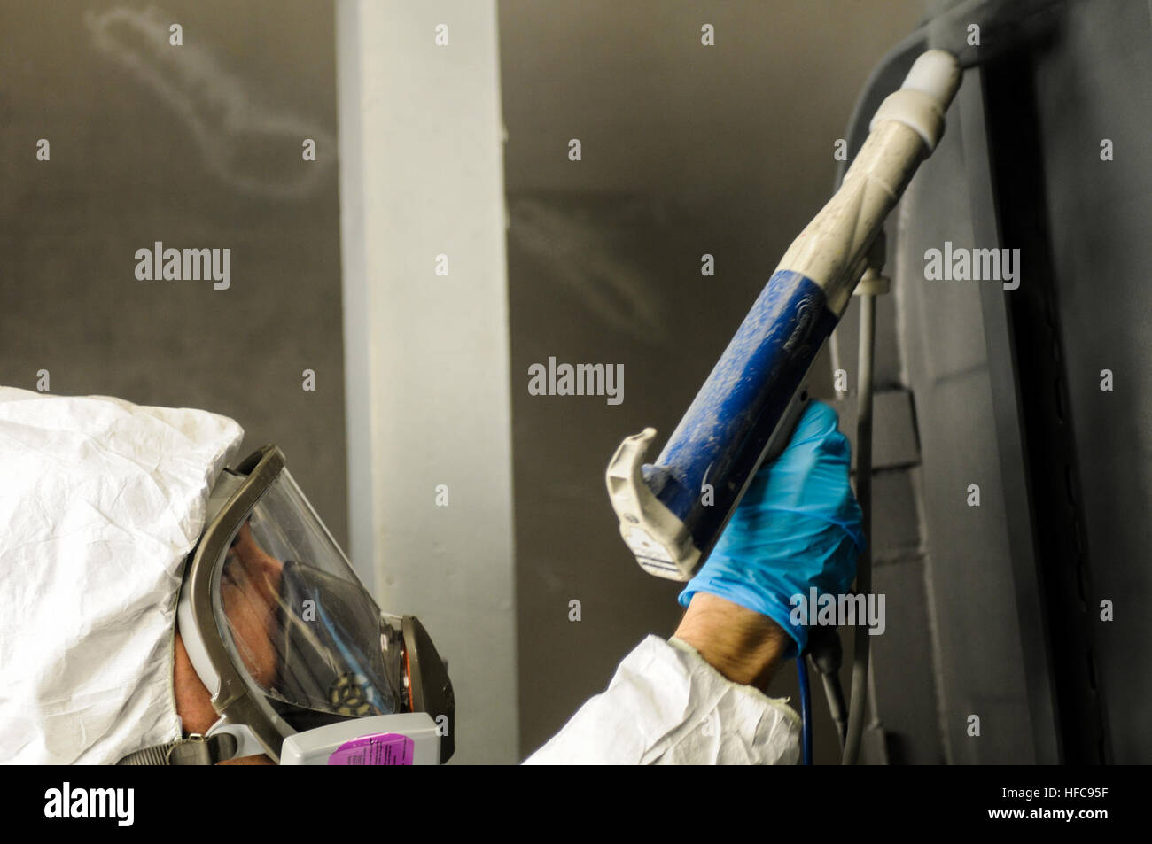 150715-N-MG976-083 NEWPORT NEWS, Va. (July 15, 2015) -- Machinist's ...