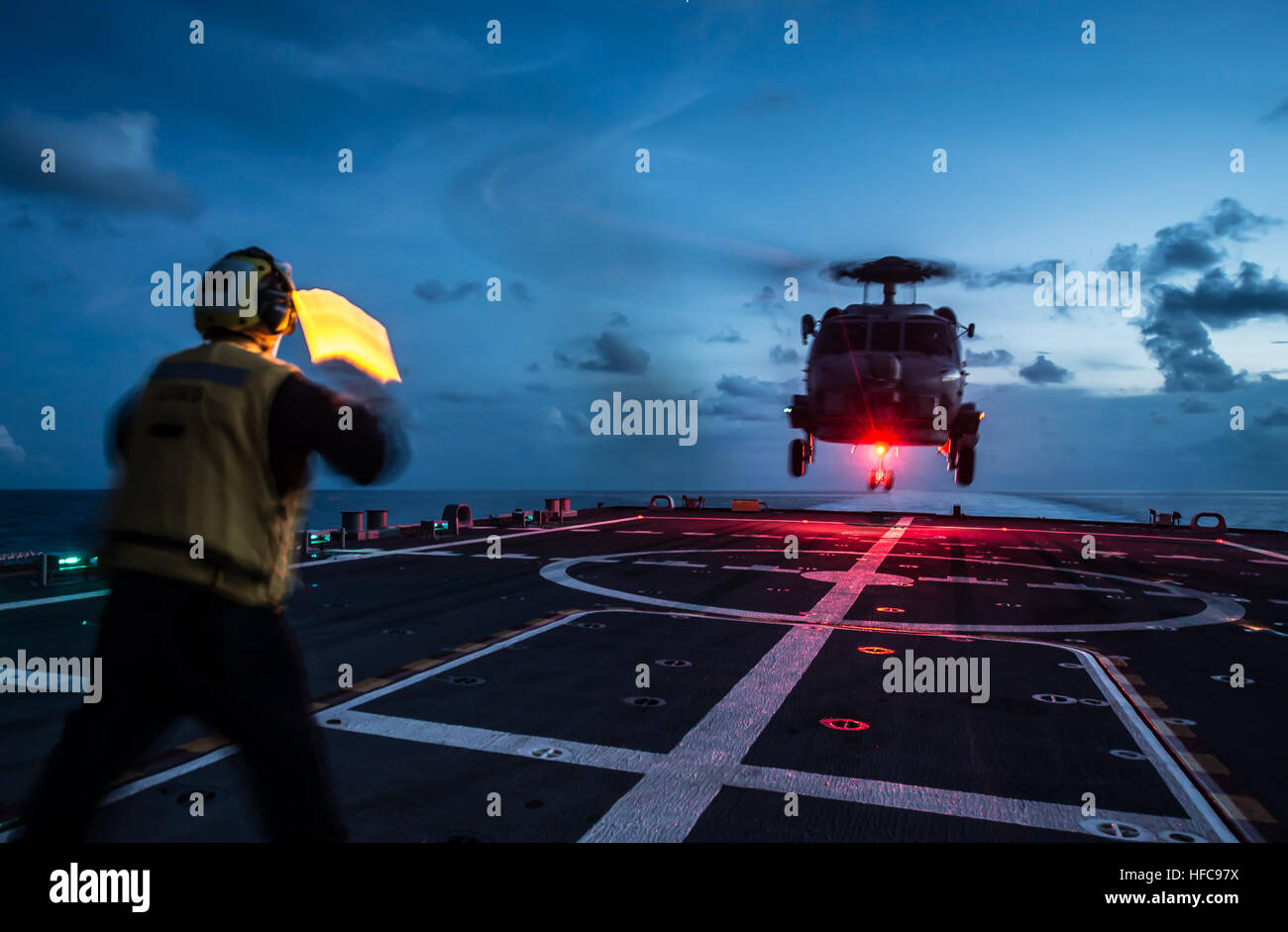 150430-N-VO234-236 SOUTH CHINA SEA (April 30, 2015) Boatswains Mate 2nd ...