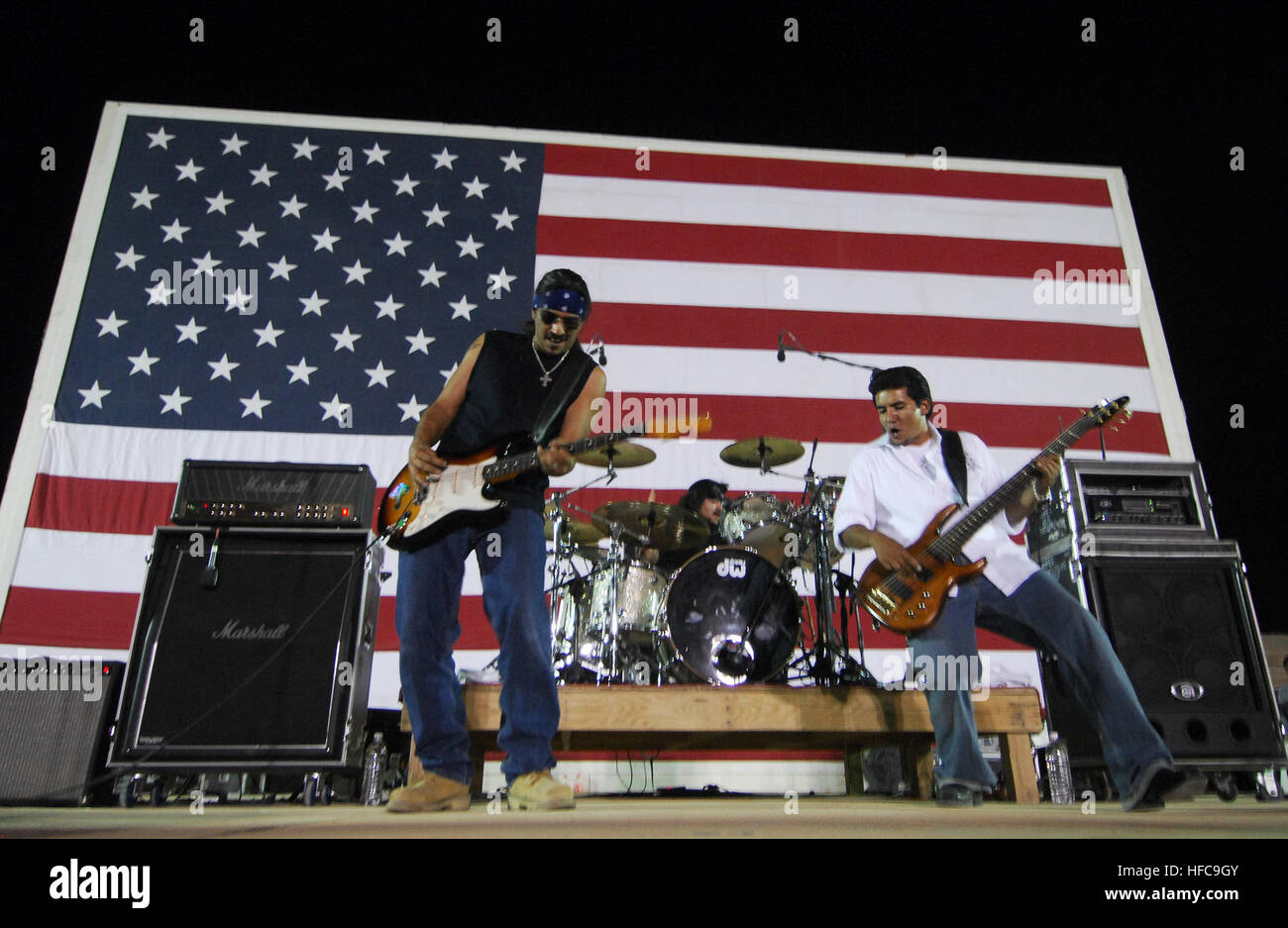 Los lonely boys band hi-res stock photography and images - Alamy
