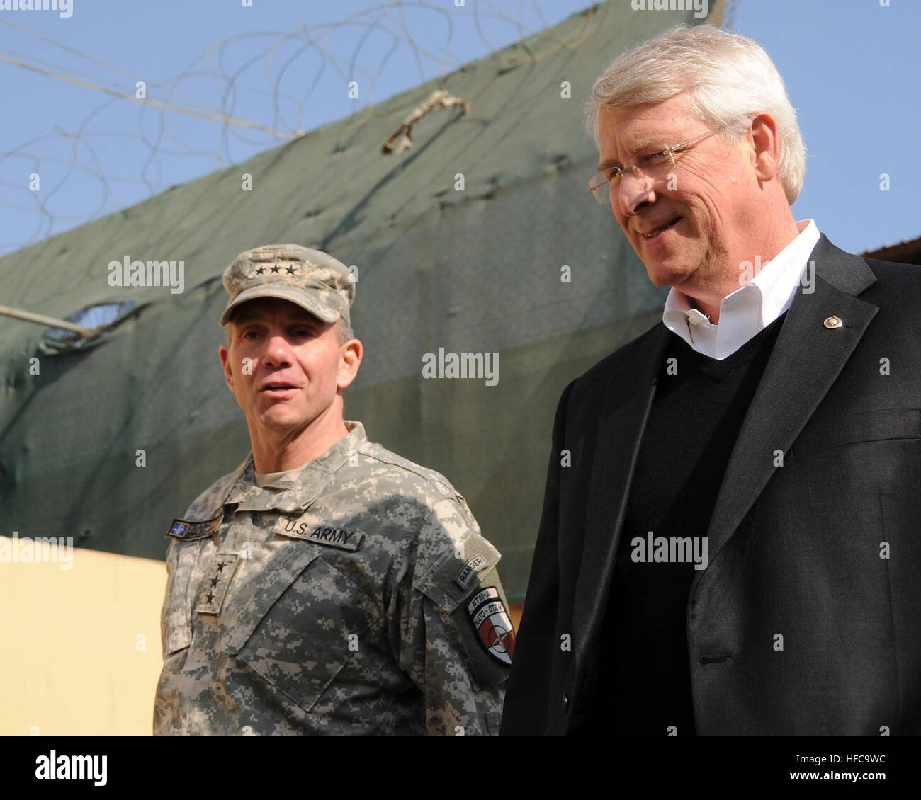 100109-N-9594C-026 – KABUL – Lt. Gen. William B. Caldwell IV, left ...