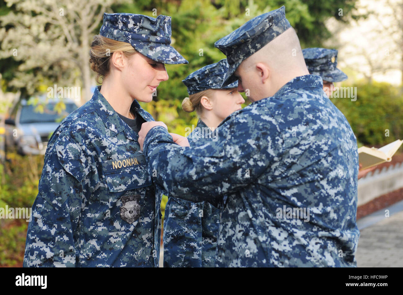 BANGOR, Wash. (Dec. 5, 2012) Lt. j.g. Jennifer Noonan, assigned to the ...