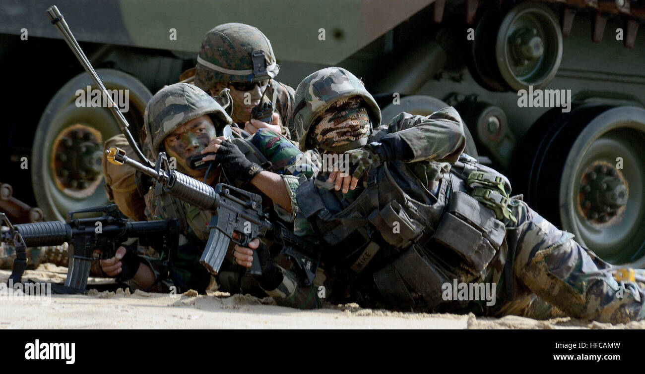 Malaysian army in cambodia hi-res stock photography and images - Alamy