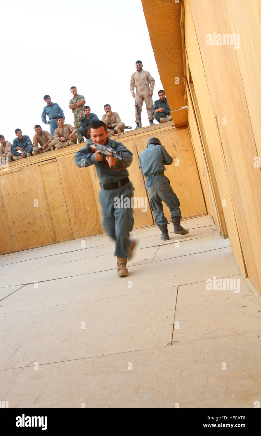 CAMP LEATHERNECK, Afghanistan -Afghan Uniformed Police attending the ...