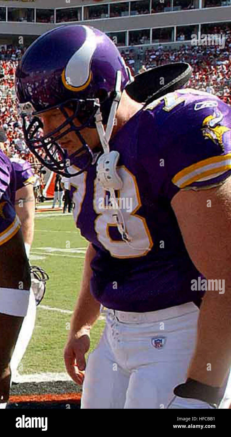 During nfl teams football hi-res stock photography and images - Alamy