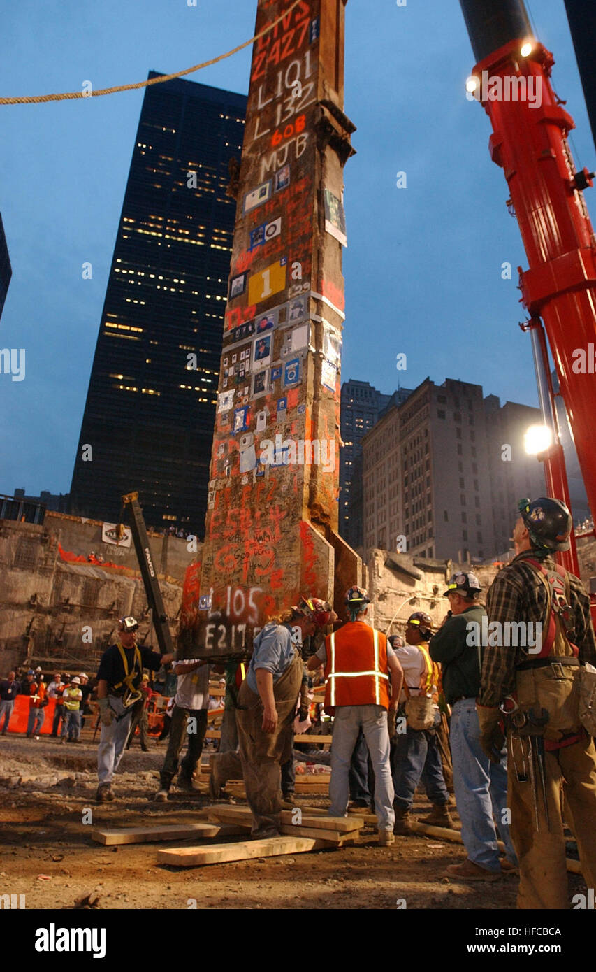 World trade center 2002 hi-res stock photography and images - Alamy