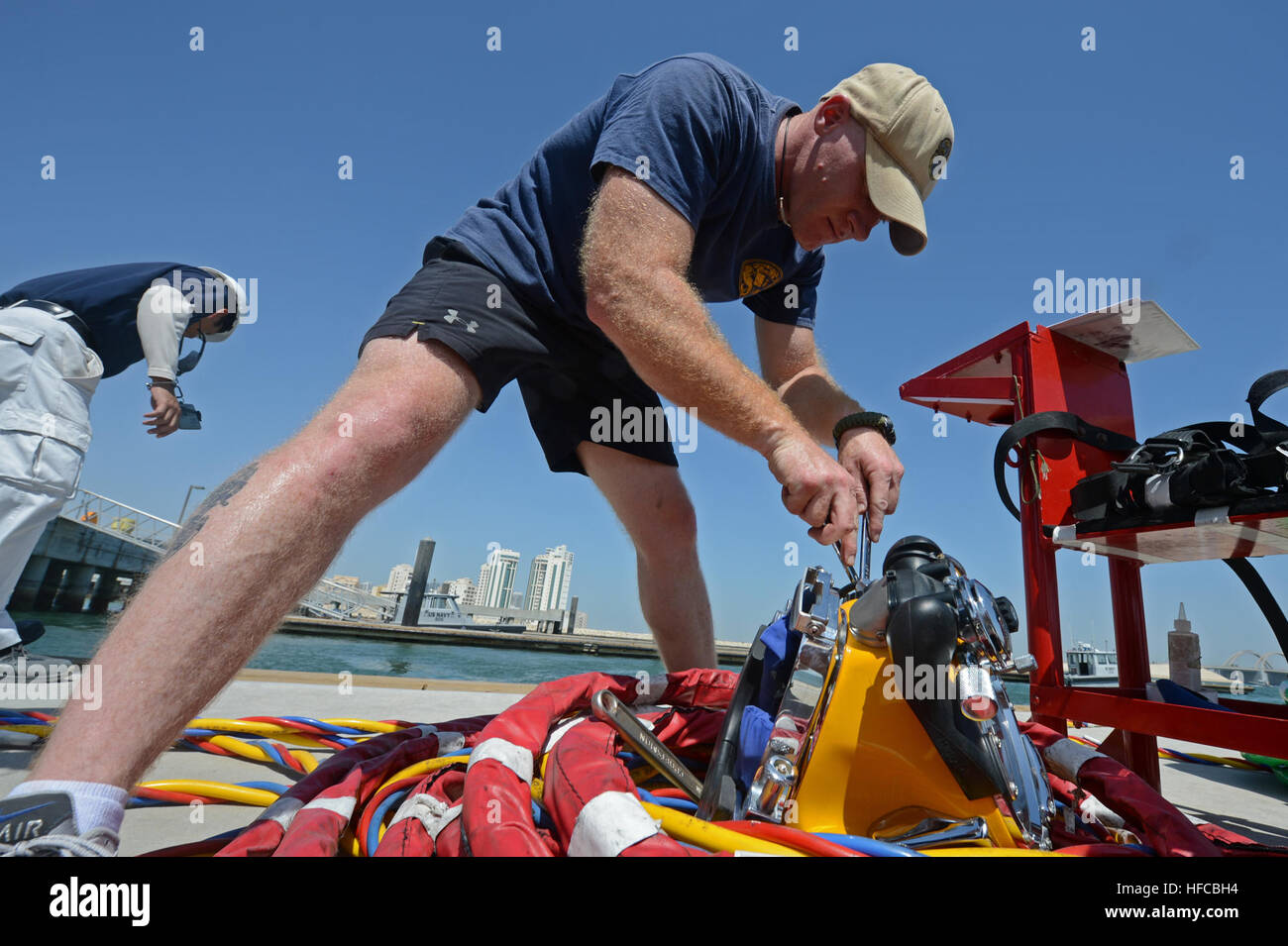 Navy Diver 2nd Class Ken Stark, assigned to Commander, Task Group (CTG ...