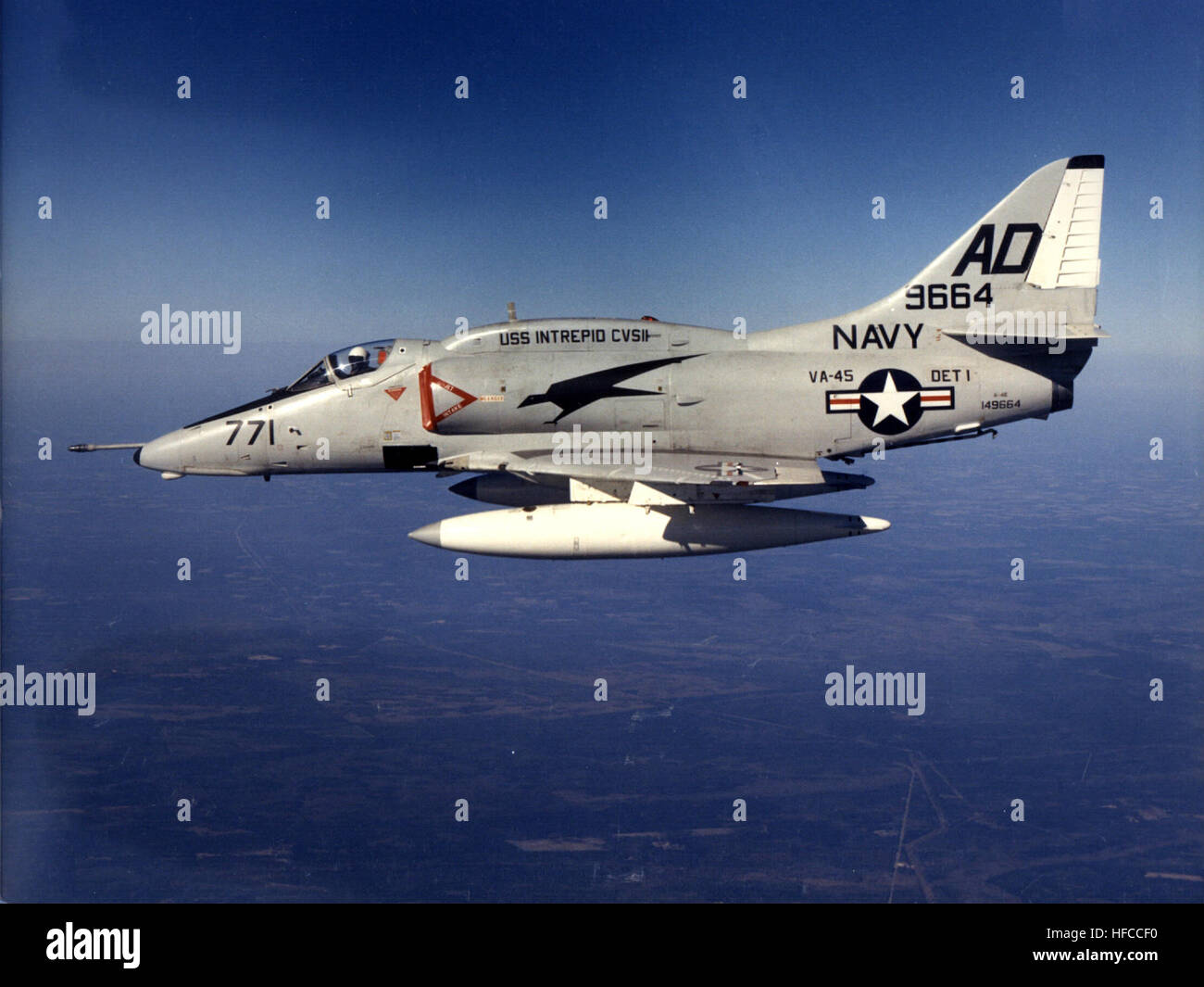 A 4e skyhawk hi-res stock photography and images - Alamy
