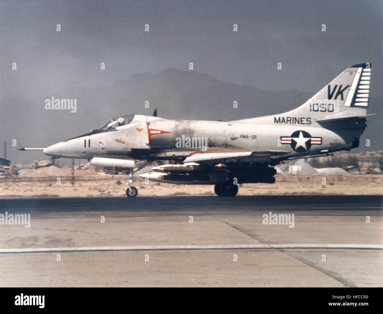 A-4E Skyhawk of VMA-121 with bombs at Chu Lai Stock Photo - Alamy
