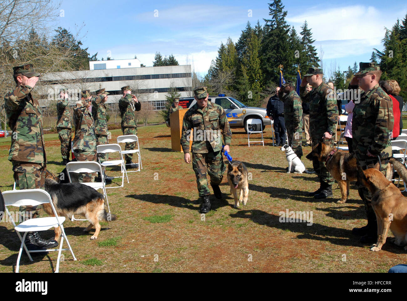 Military working dog retirement hi-res stock photography and images - Alamy