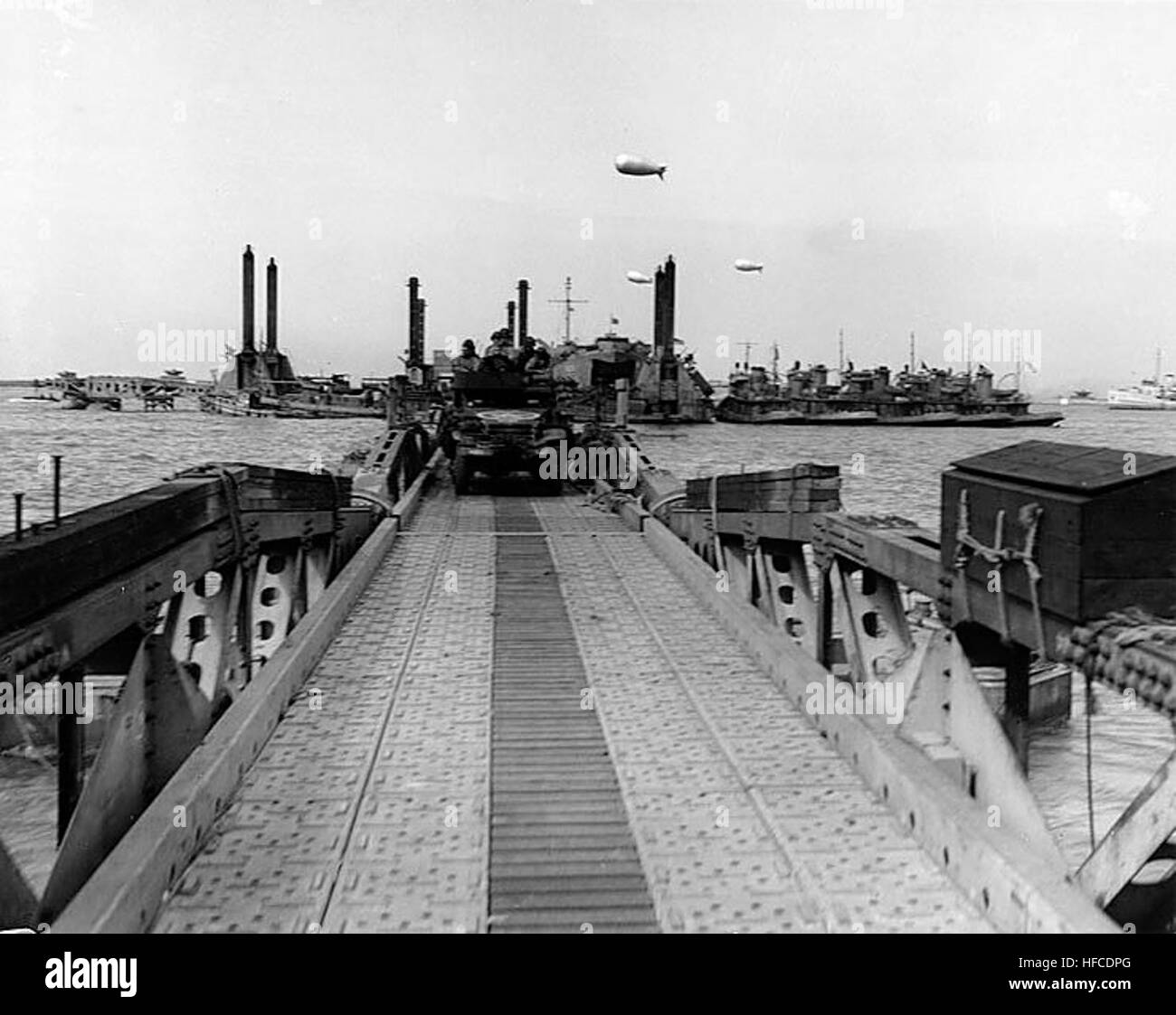 MulberryA - floating causeway Stock Photo - Alamy