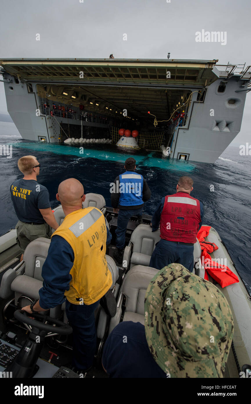 Sailors from the amphibious transport ship USS Anchorage (LPD 23) and ...