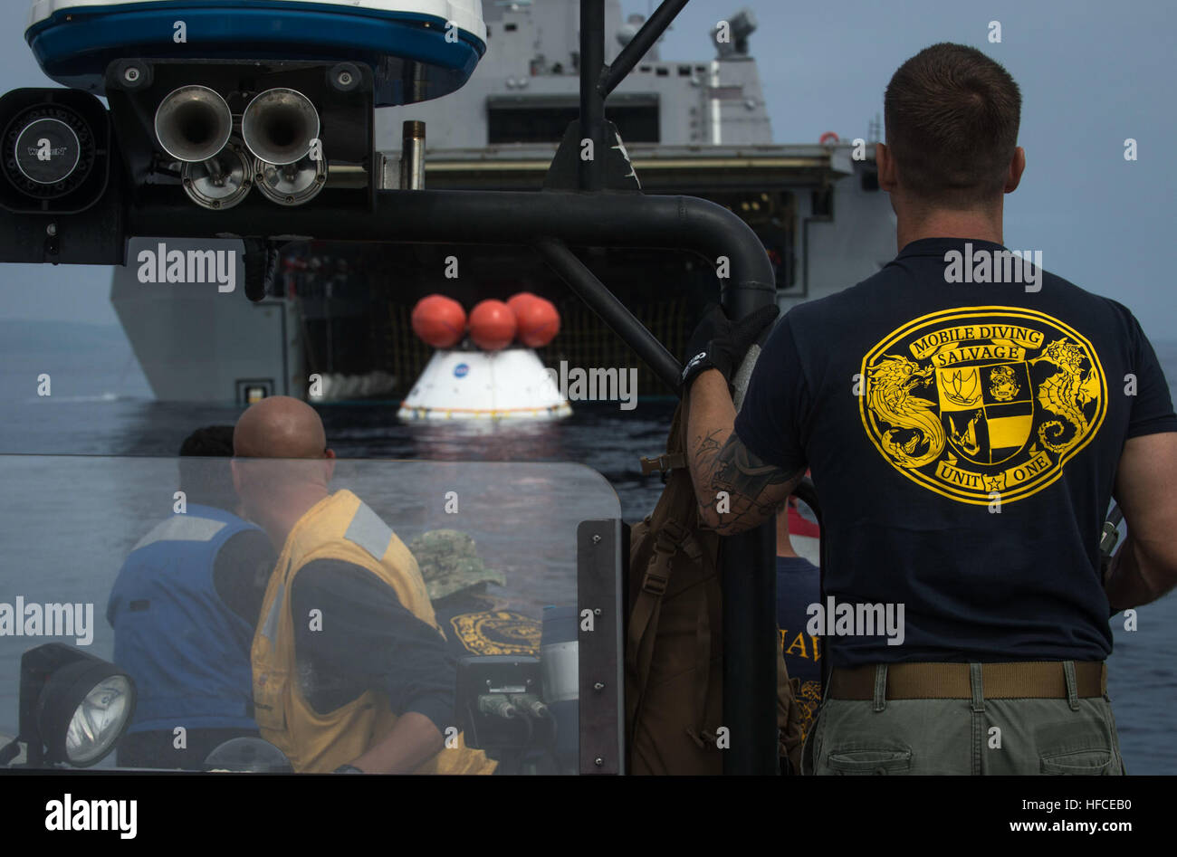 Sailors from the amphibious transport ship USS Anchorage (LPD 23) and ...