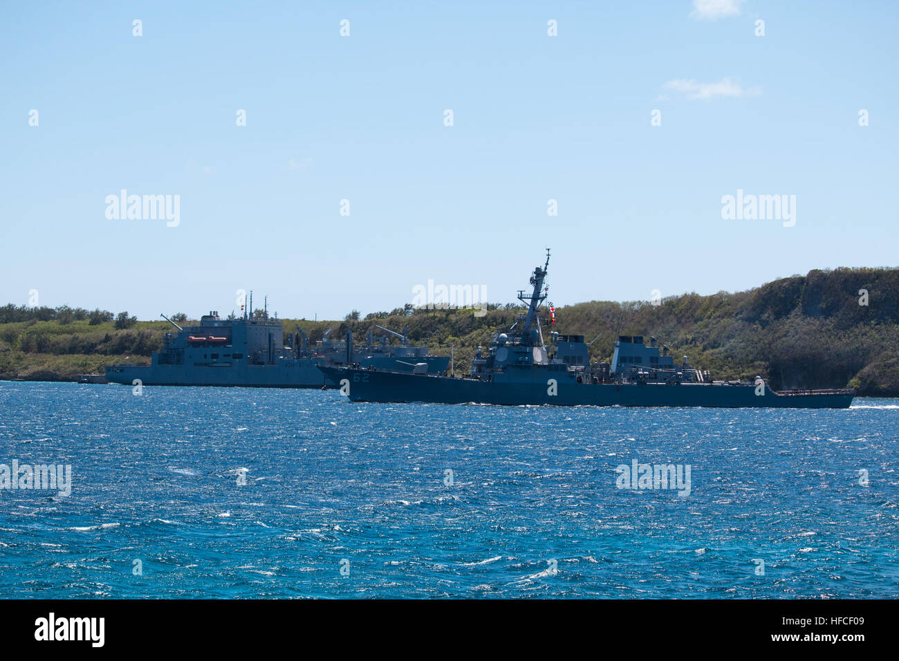 APRA HARBOR, Guam (March 4, 2016) – The American destroyer USS ...