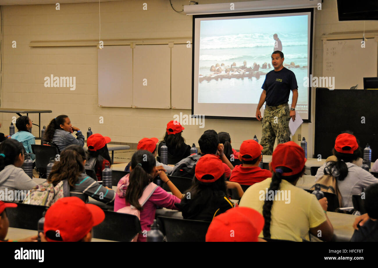 Retired Master Chief (SEAL) Luis Lastra, speaks to San Diego students ...
