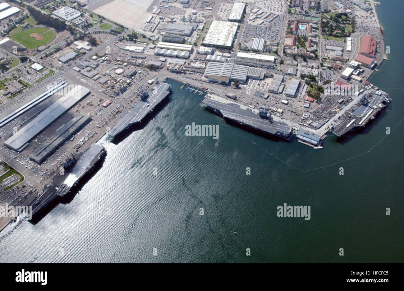 Aircraft carriers uss carl hi-res stock photography and images - Alamy