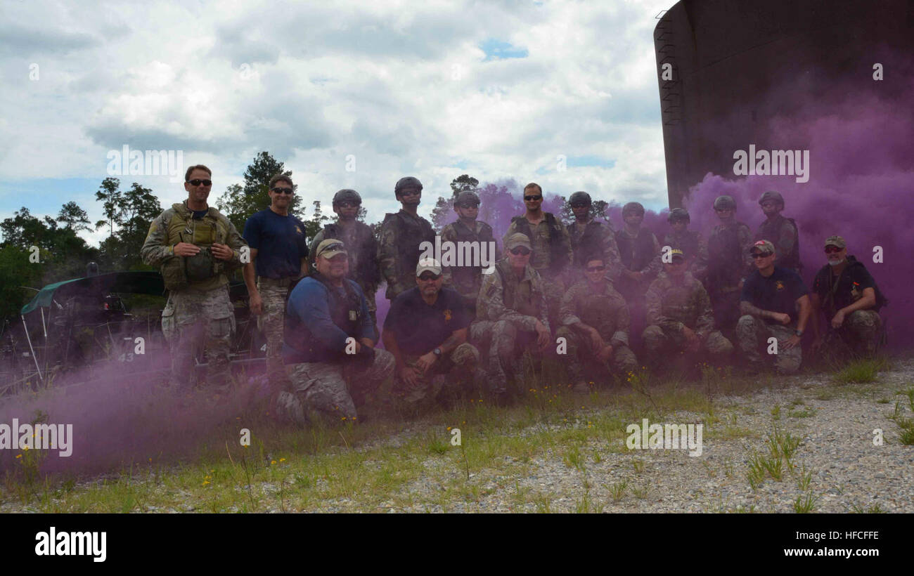 Small unit riverine craft hi-res stock photography and images - Alamy