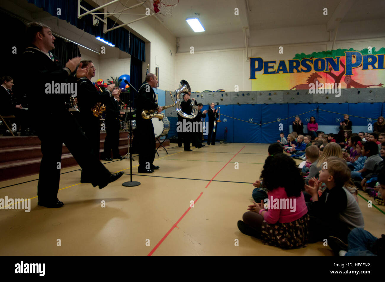 Grade school marching band hi-res stock photography and images - Alamy