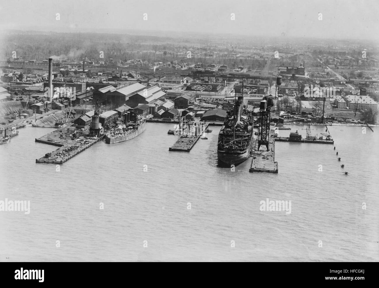 Newport News Shipbuilding and Dry Dock Company shipyard in February ...