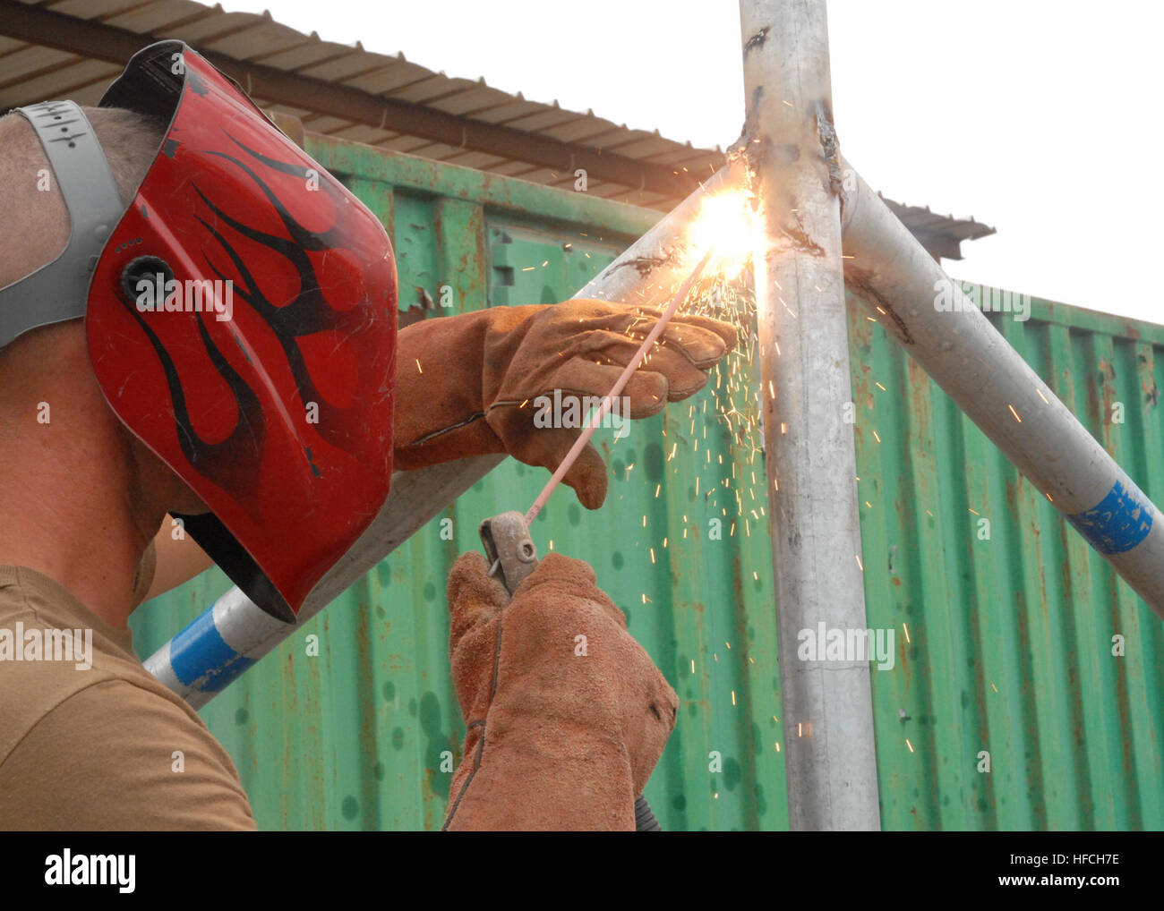 U.S. Navy Steelworker 3rd Class Troy Franklin, with Naval Mobile ...