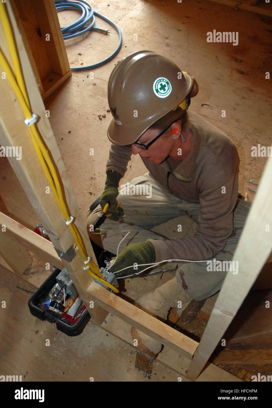 A seabee assigned to naval mobile construction battalion nmcb 74 hi-res ...