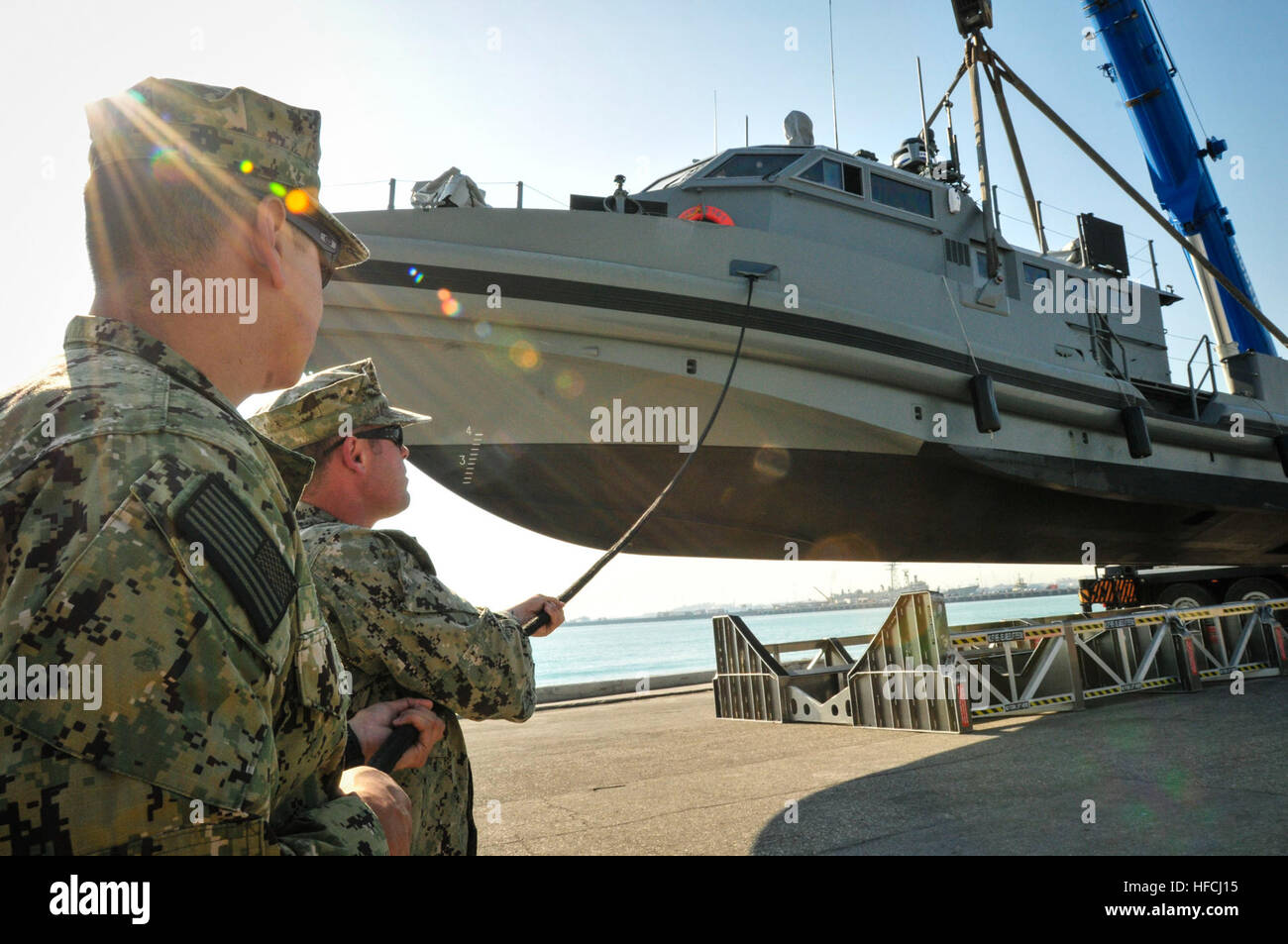 NAVAL SUPPORT ACTIVITY BAHRAIN (Feb. 10, 2014) Electronics Technician ...
