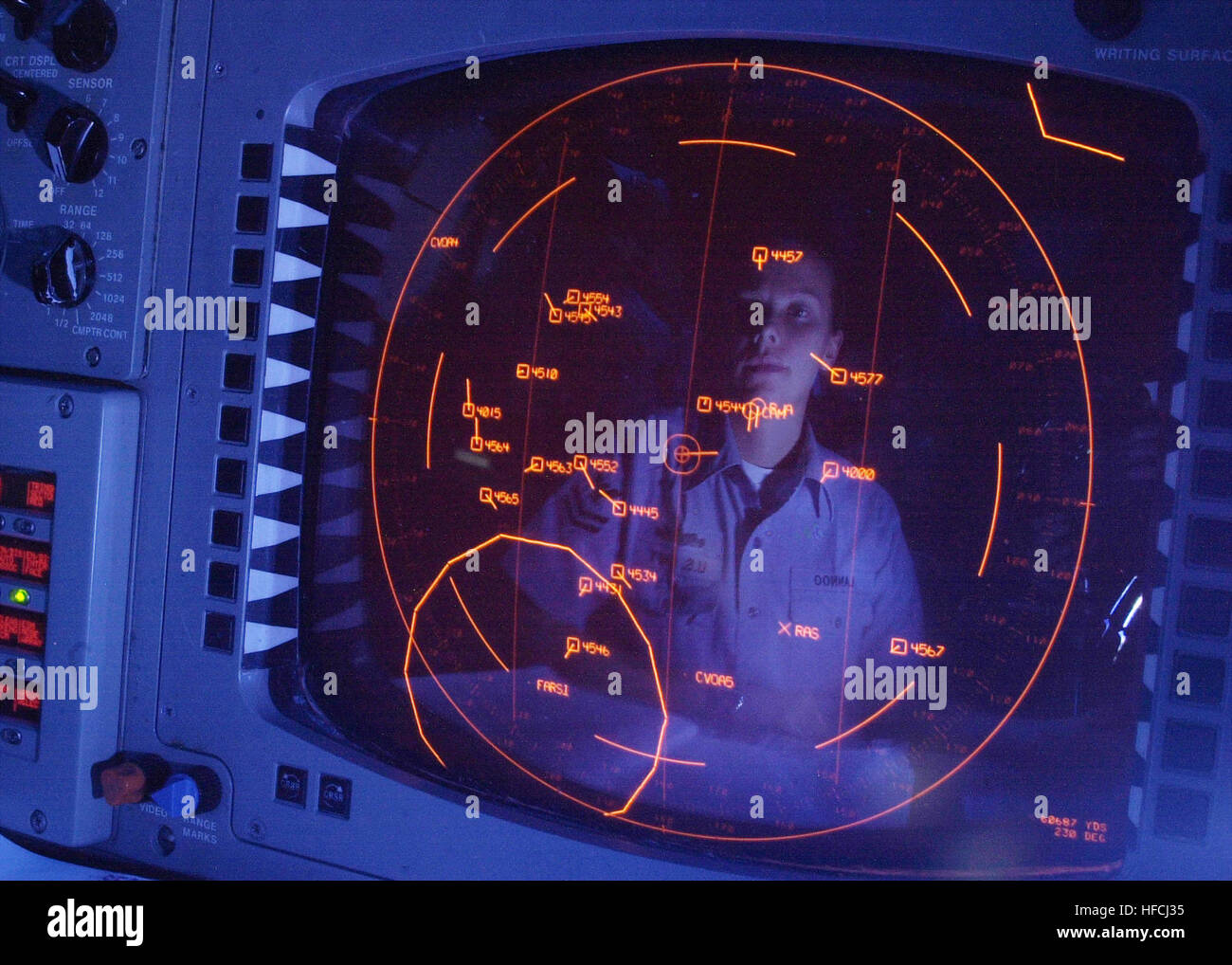 Ntds console hi-res stock photography and images - Alamy