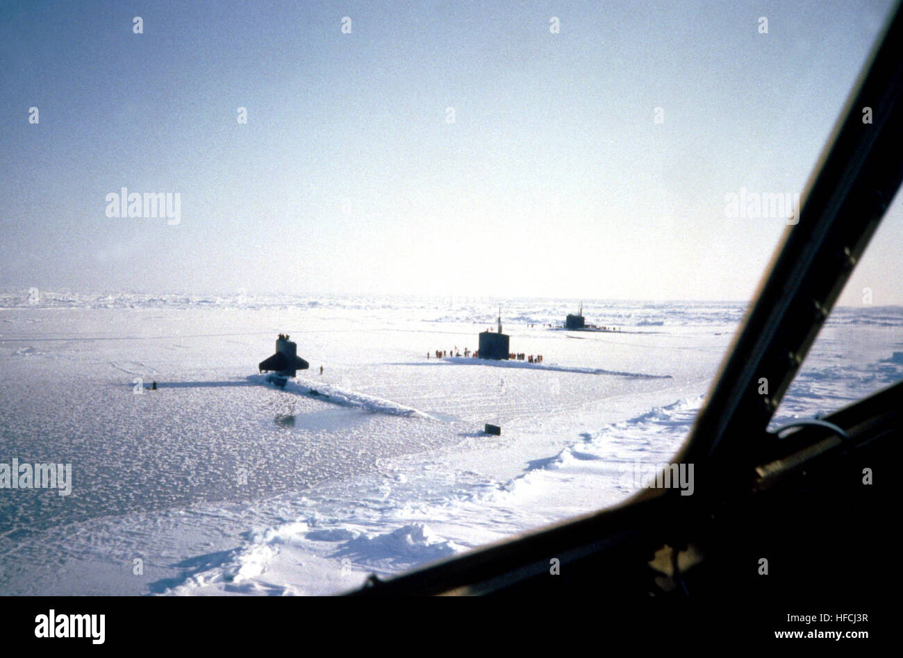 Three U.S. Navy nuclear-powered submarines USS Ray (SSN-653), USS ...