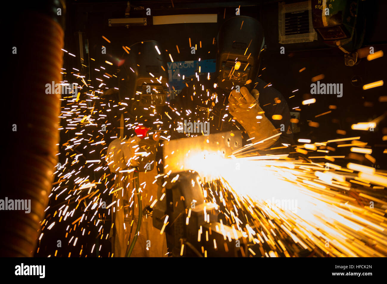 Exothermic cutting hi-res stock photography and images - Alamy