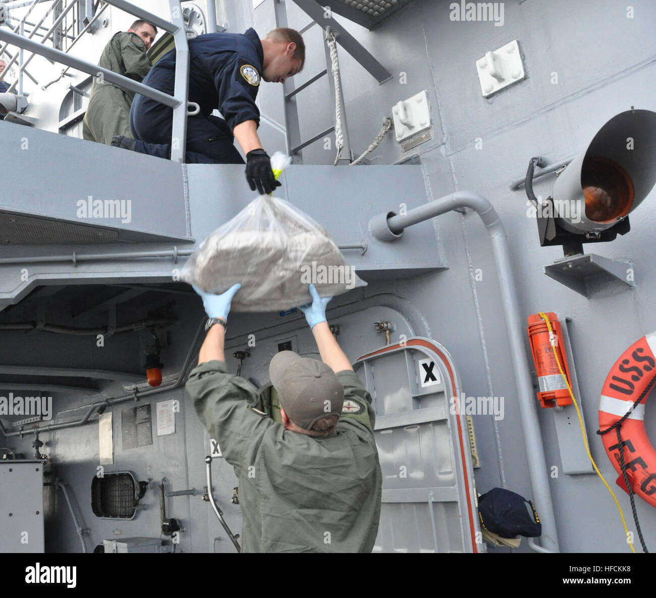 Uscgc forward wmec 911 hi-res stock photography and images - Alamy