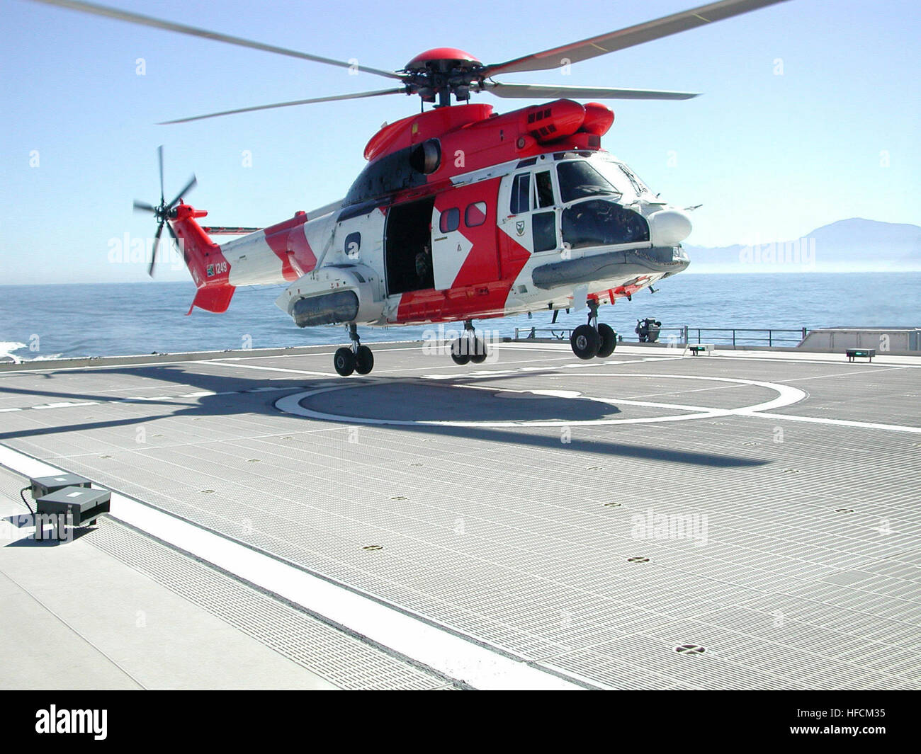 031107-N-6378F-003 At sea aboard High Speed Vessel Swift (HSV 2) Nov. 7 ...