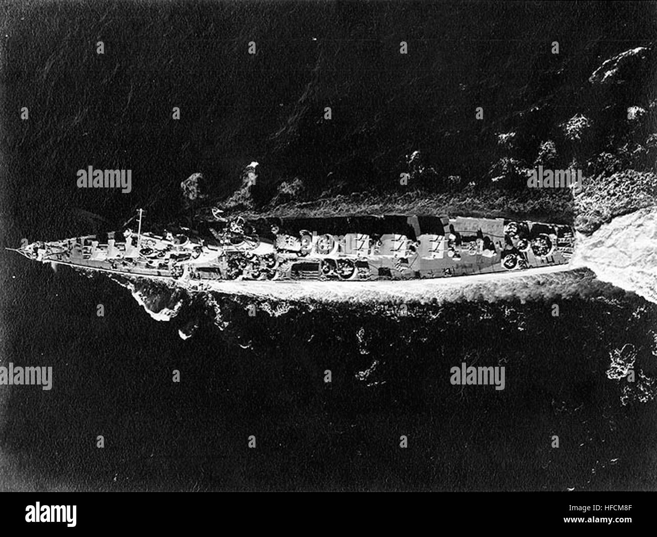 USS Reno (CL-96) underway, circa late 1943 or early 1944. Official U.S ...