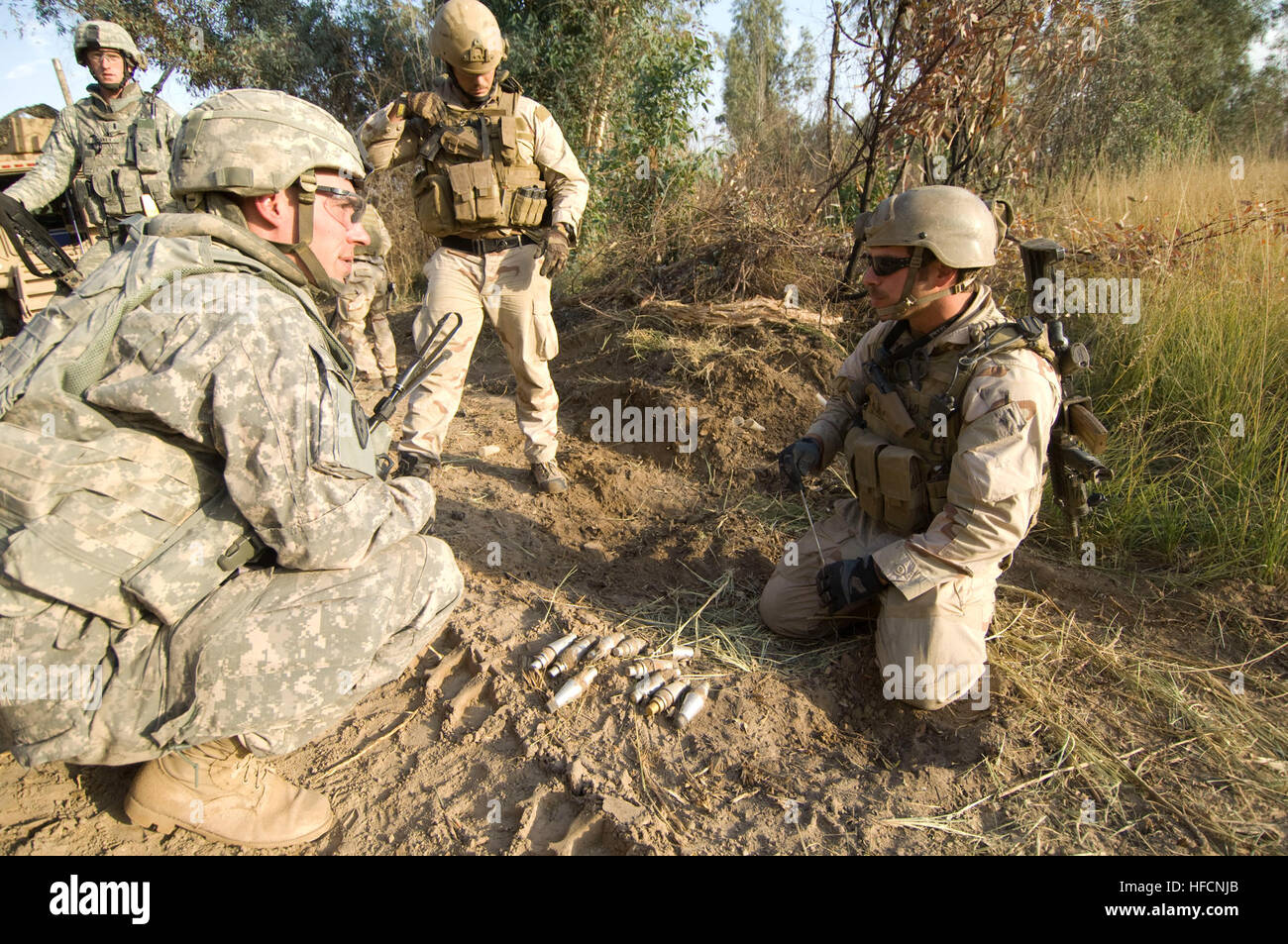 U s soldiers from the 2nd battalion hi-res stock photography and images ...