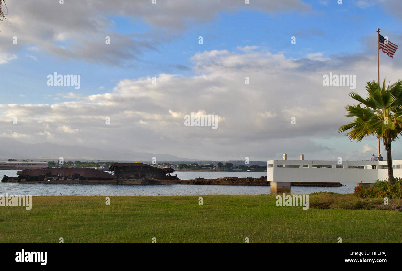 Uss utah memorial hi-res stock photography and images - Alamy