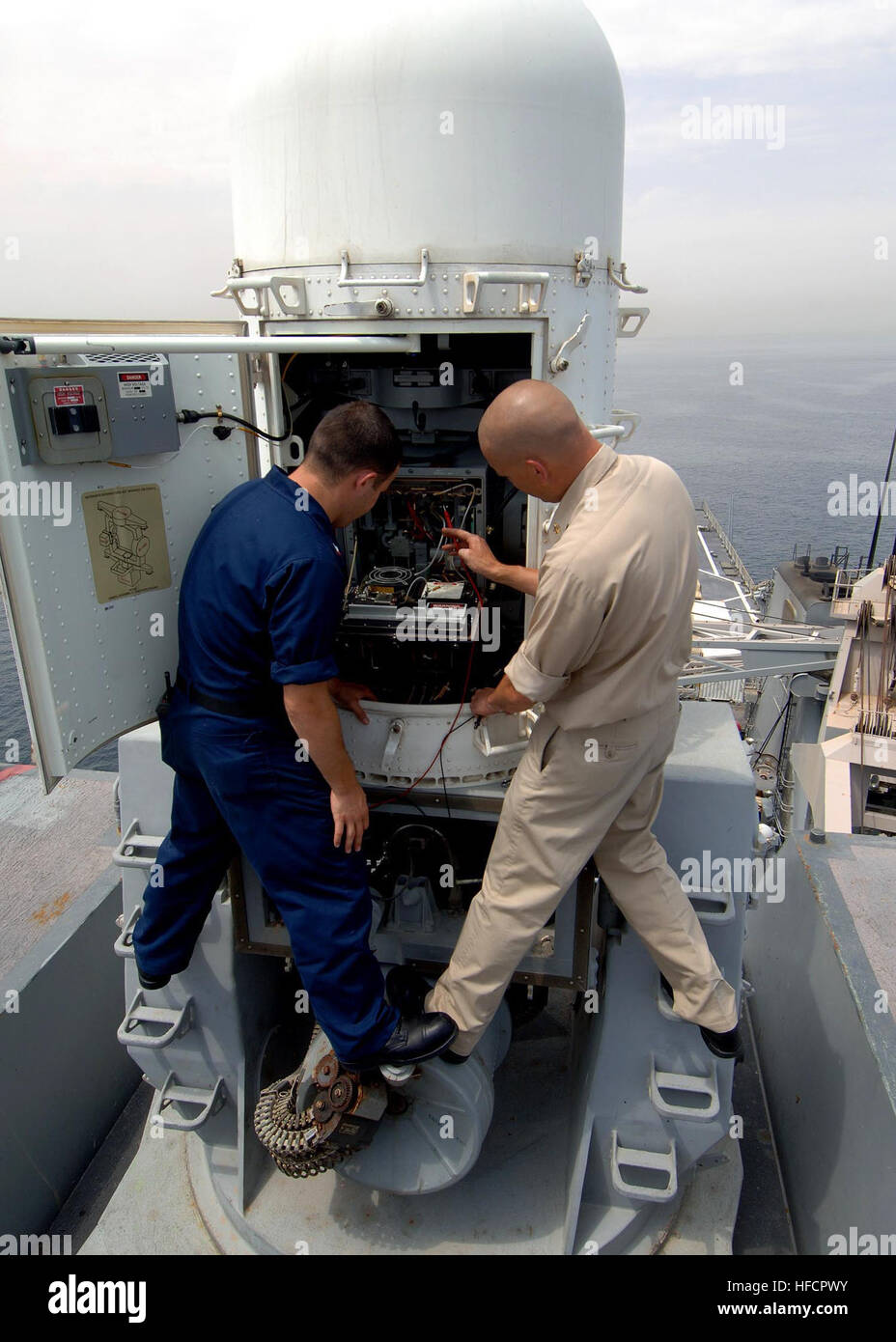 Weapons system cwis weapons system cwis hi-res stock photography and ...