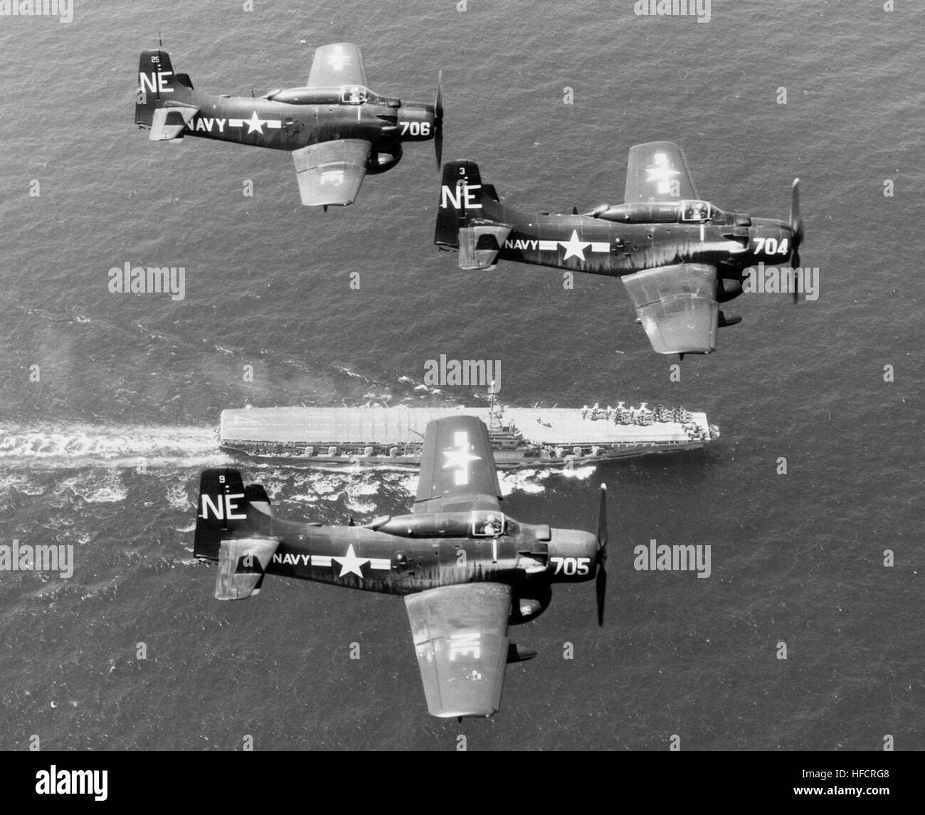 Uss midway cva 41 hi-res stock photography and images - Alamy