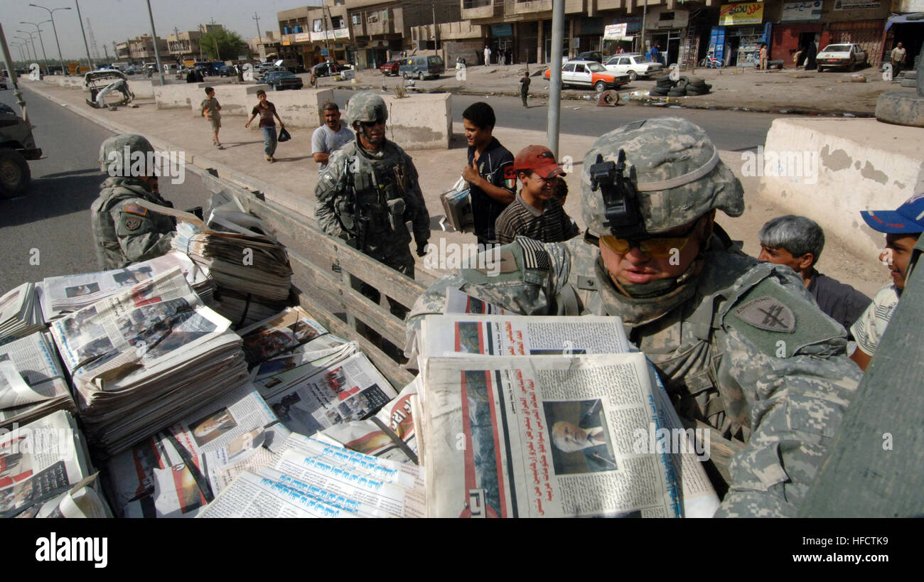 U.S. Army Soldiers with Detachment 1080, 318th Psychological Operations ...