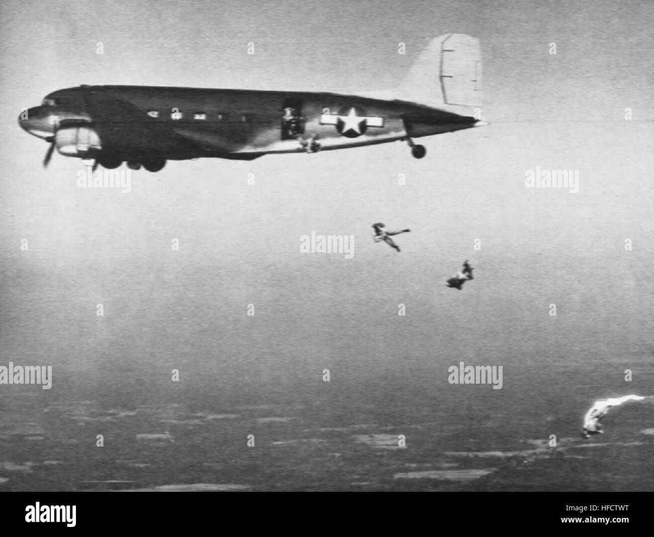 The paras Black and White Stock Photos & Images - Alamy