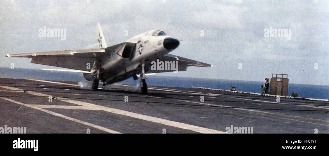RA-5C Vigilante aircraft from RVAH-7 squadron lands on USS Ranger (CV ...