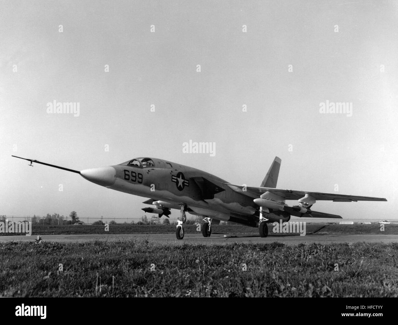 Bullpup hi-res stock photography and images - Alamy