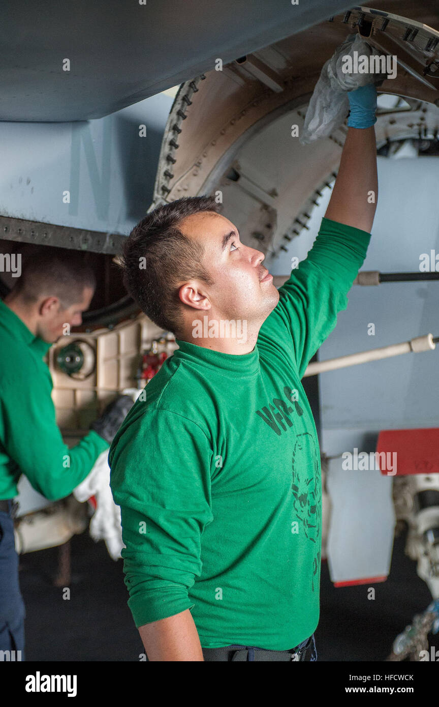 Aviation Machinist's Mate 3rd Class Michael Redding, a San Lorenzo ...
