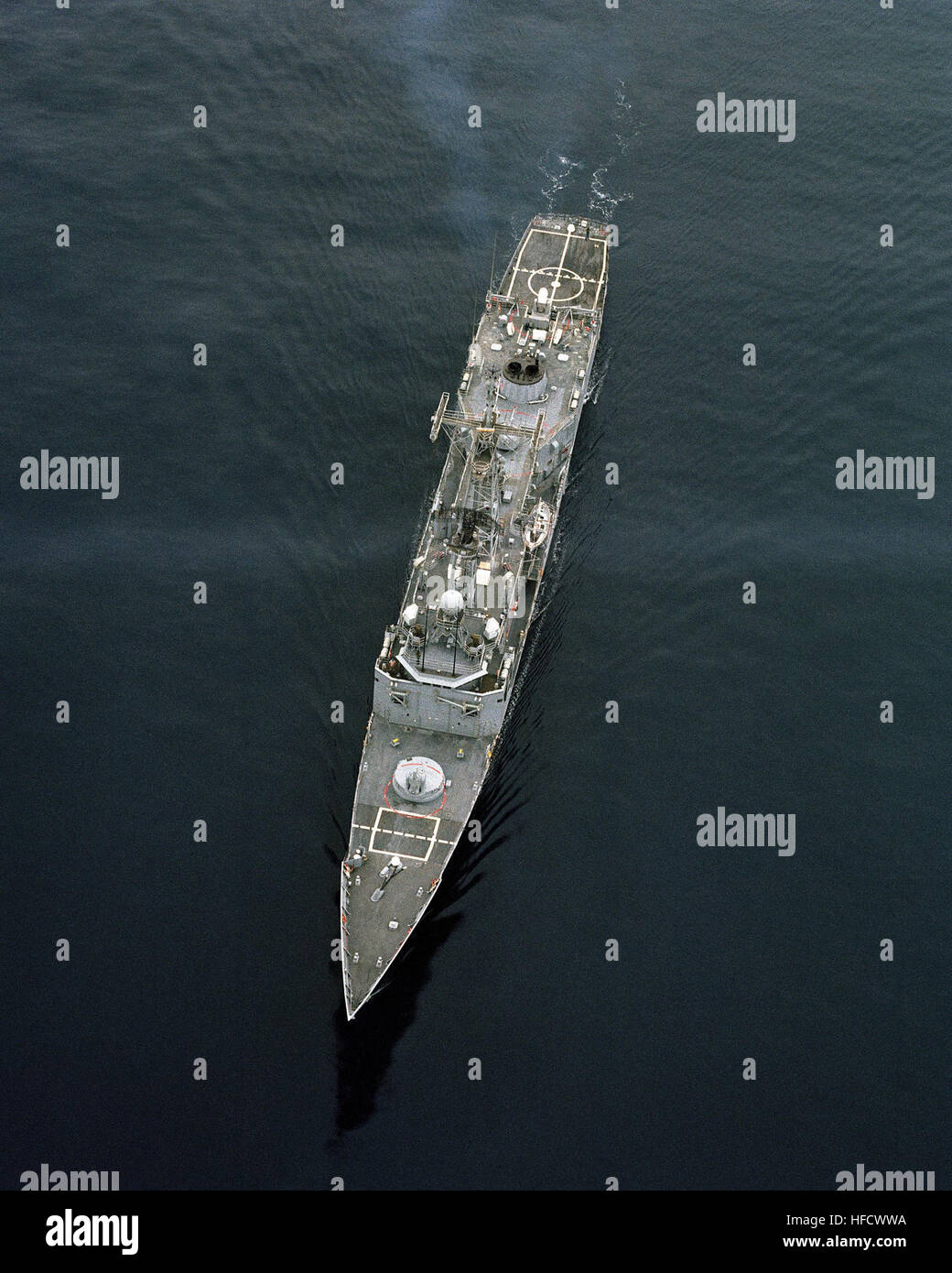 A bow view of the Oliver Hazard Perry class guided missile frigate USS ...