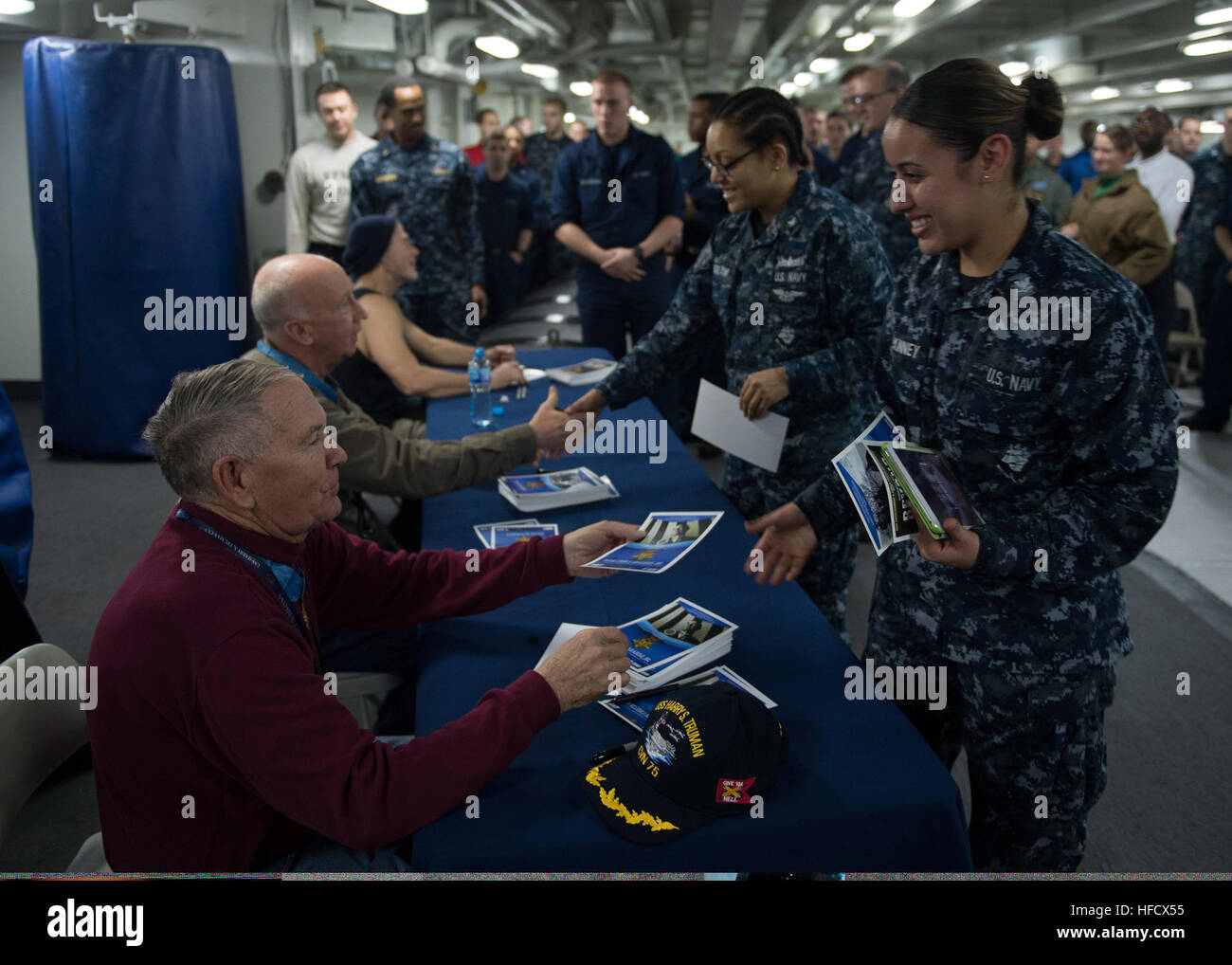 Retired Army Col. Walter Marm Jr., a Medal of Honor recipient, meets ...