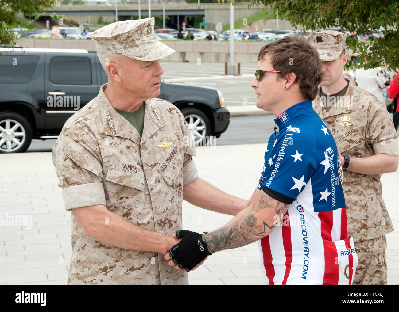 Marine 9 11 ground zero hi-res stock photography and images - Alamy
