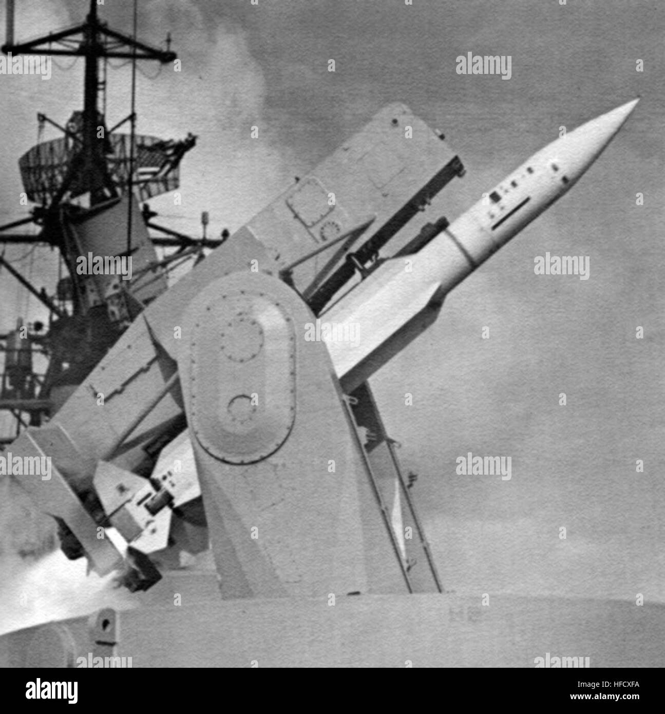 RIM-24 Tartar on USS Berkeley (DDG-15) 1970 Stock Photo - Alamy