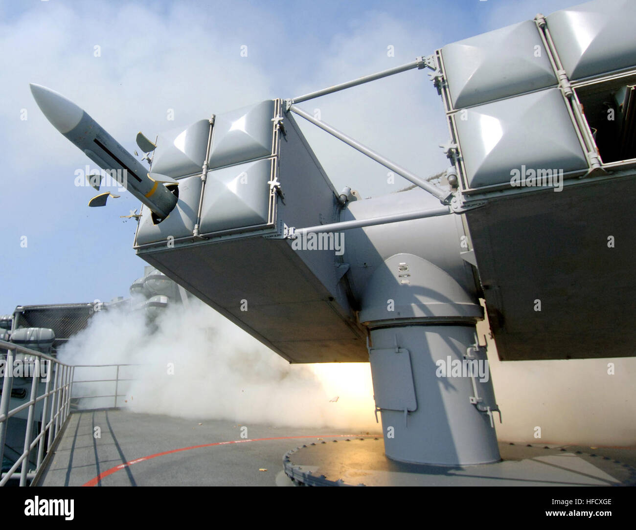 Nato launcher hi-res stock photography and images - Alamy