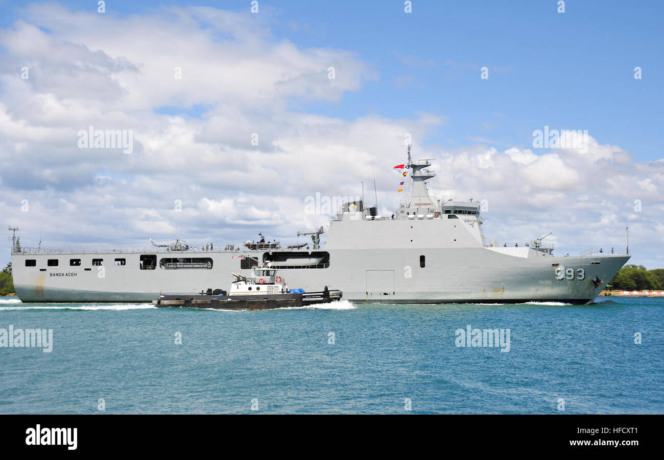 The Indonesian Navy amphibious transport dock ship KRI Banda Aceh (LPD ...