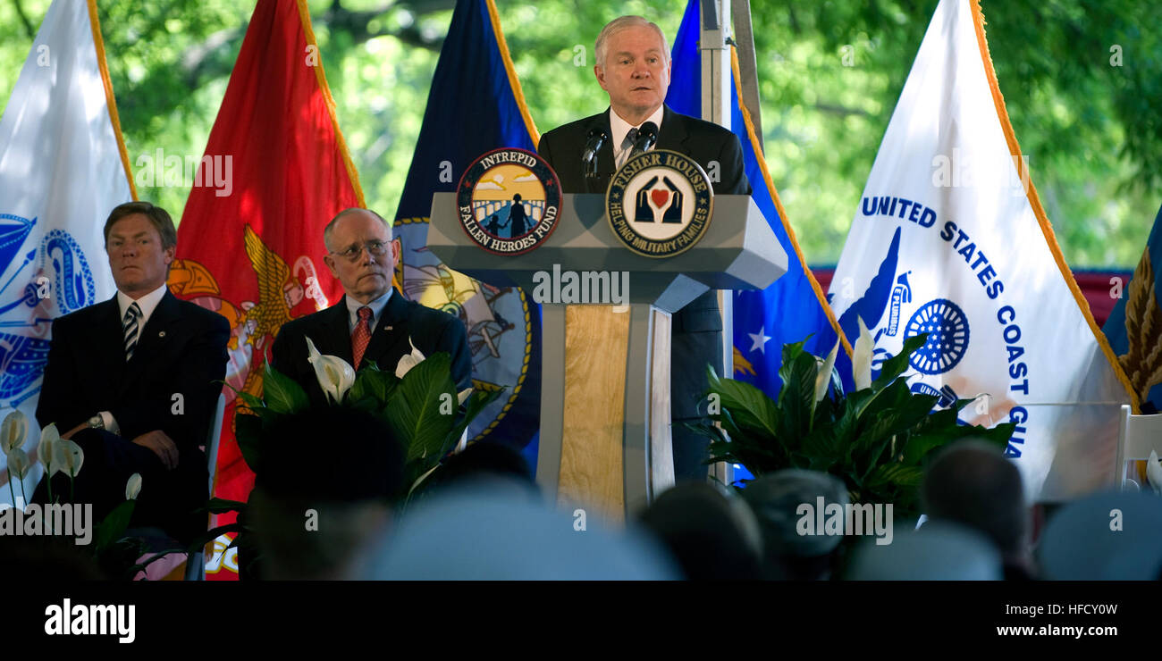 The groundbreaking ceremony for the National Intrepid Center of ...