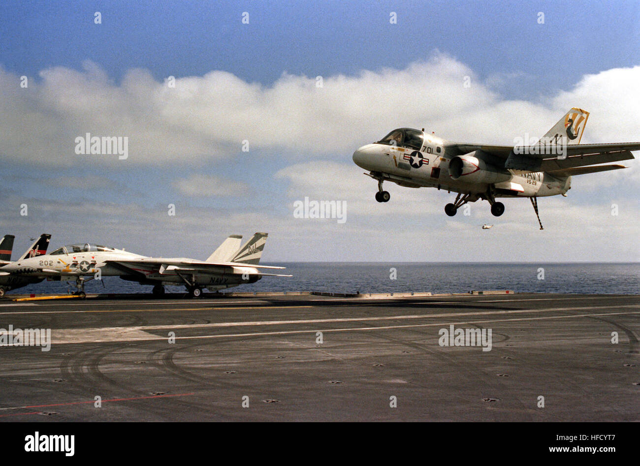 S 3 Viking Landing Aircraft Carrier High Resolution Stock Photography ...