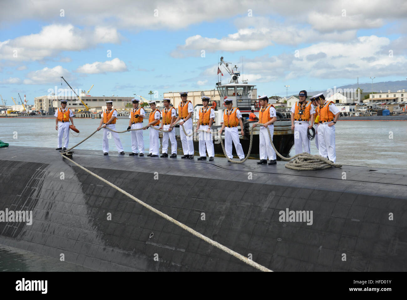 Japan Maritime Self Defense Force (JMSDF) submarine Hakuryu (SS 503 ...